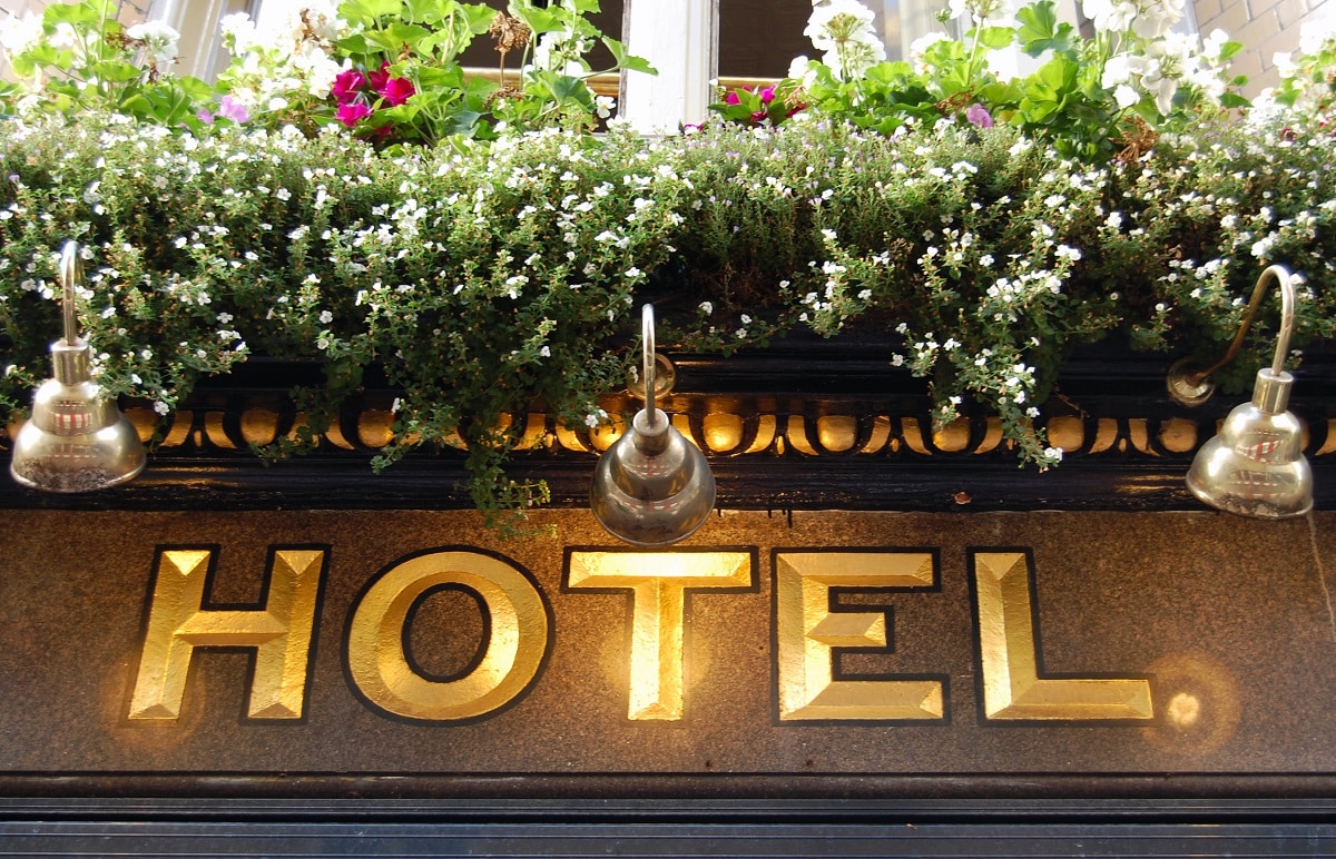 UK hotel transactions reach £3 billion in 2022 | FM Business Daily News