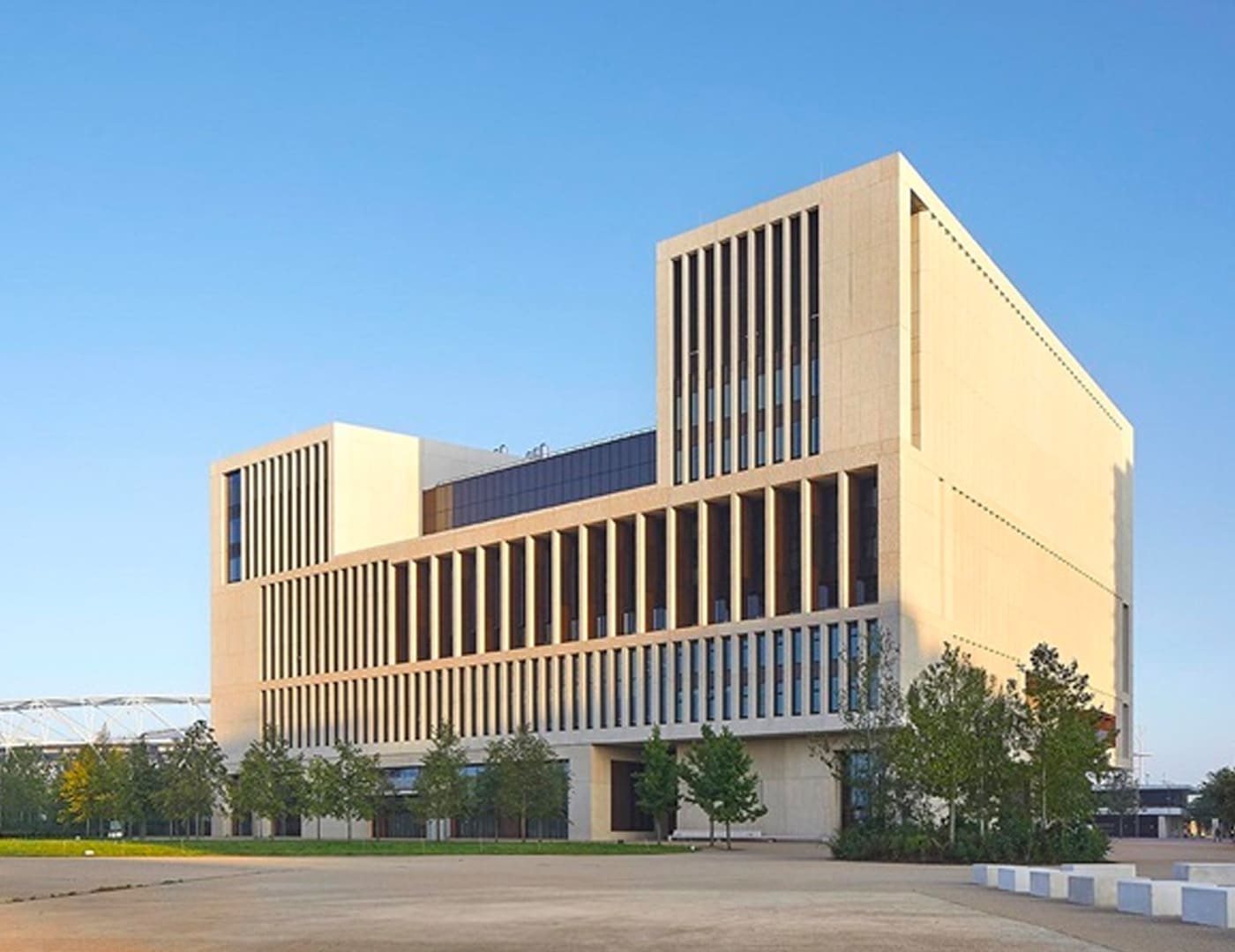 Mace completes state-of-the-art Marshgate building at UCL East campus ...