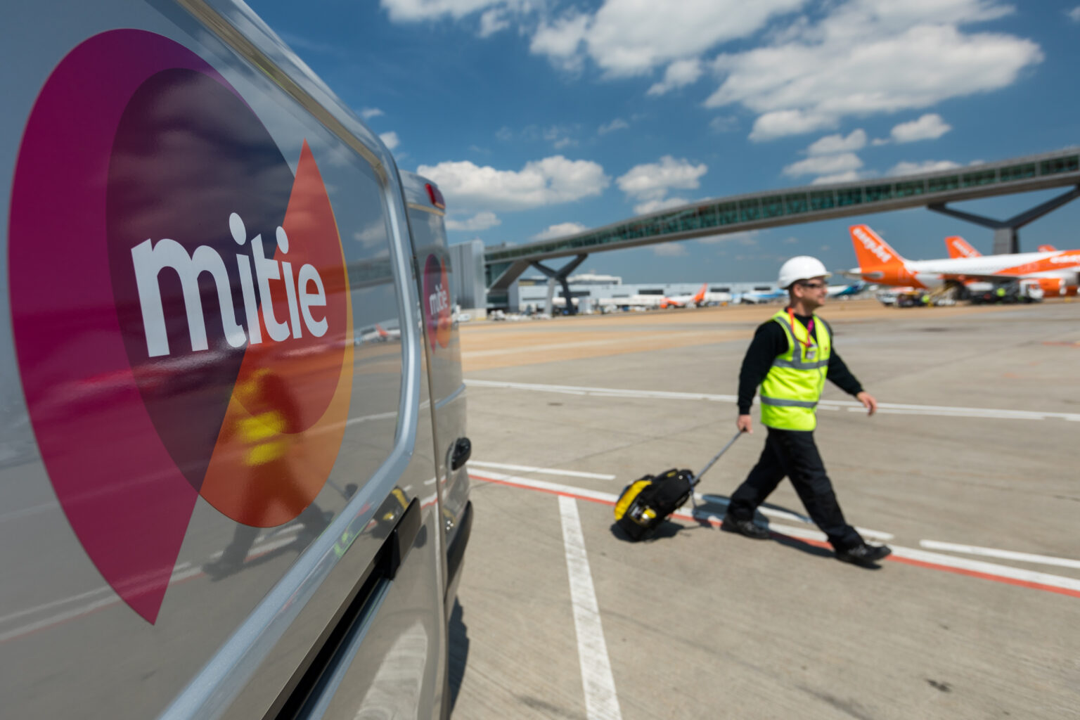 Mitie takes off on a further seven-year partnership with Manchester Airport | FM Business Daily News